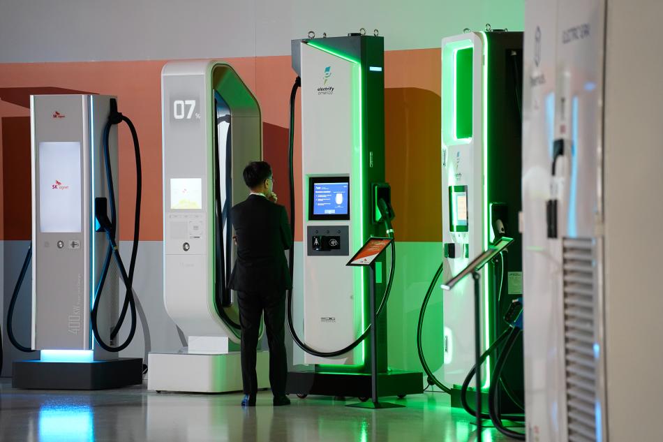 SK Signet Unveils EV Charger Manufacturing Facility in Plano | Urbanize Dallas